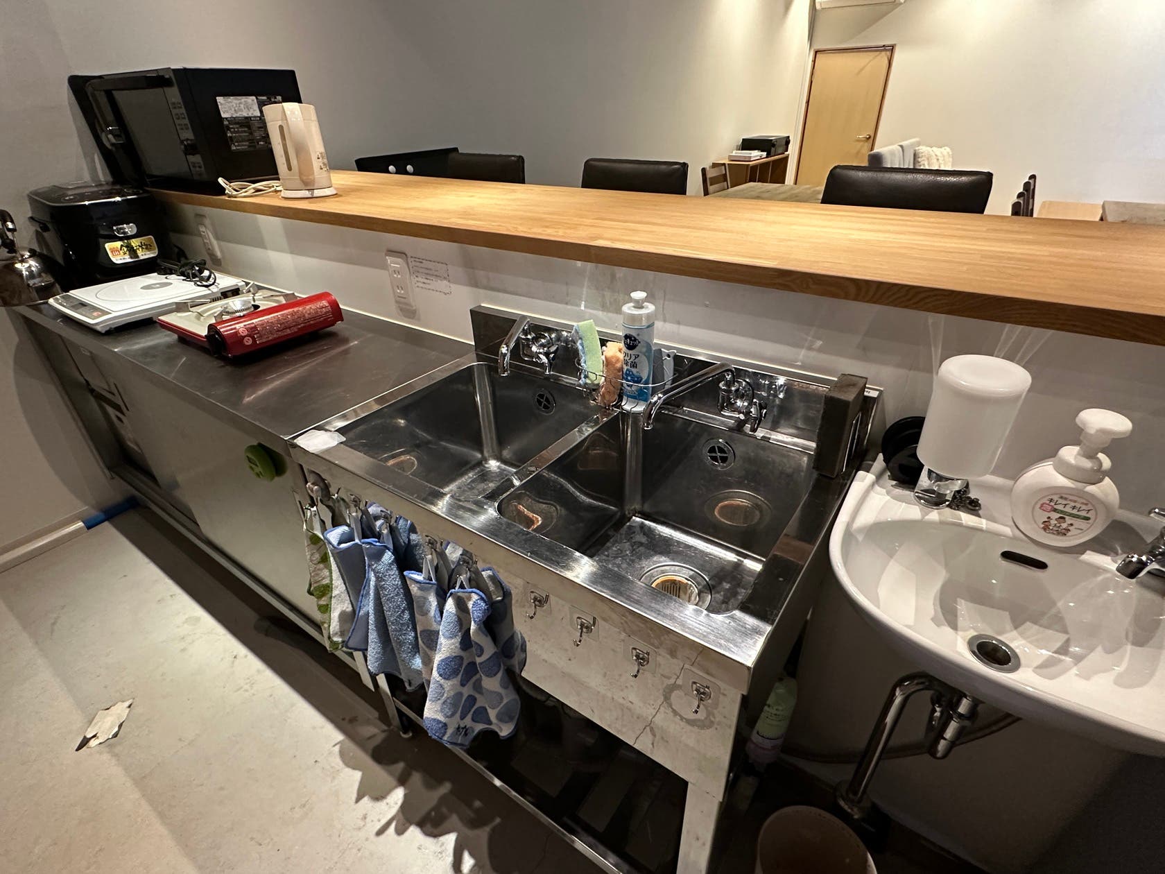 名鉄堀田駅8分🚄17名着席💺キッチン/カウンター/イベント/撮影会/会議/セミナー/プロジェクター/コスプレの写真8