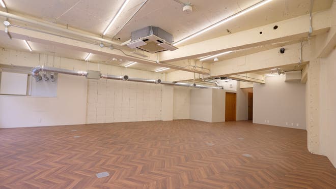 【明治神宮前駅1分】ファッション・アパレルの展示会やポップアップストアに適した、220㎡の大型路面ギャラリースペースの写真7