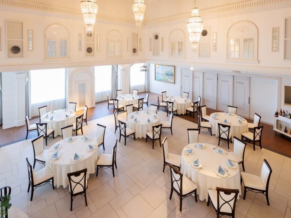 【ホテルモントレ ラ・スール大阪】ホール　エスカーレの写真1