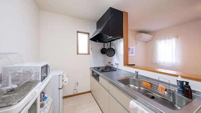 沖縄市の繁華街の裏手です!の写真4