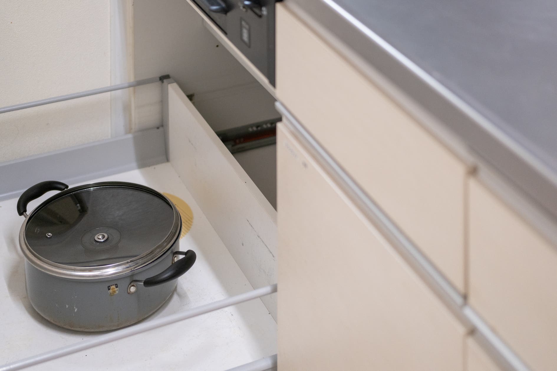 沖縄市の繁華街の裏手です！の写真10