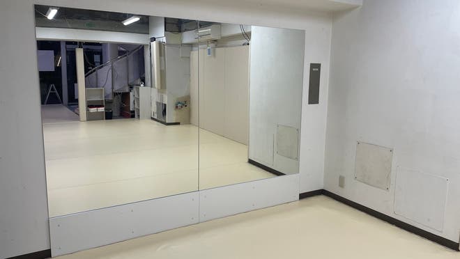 【東京メトロ銀座線浅草駅徒歩7分 / フロアマットで安全。トレーニングスペース】の写真4