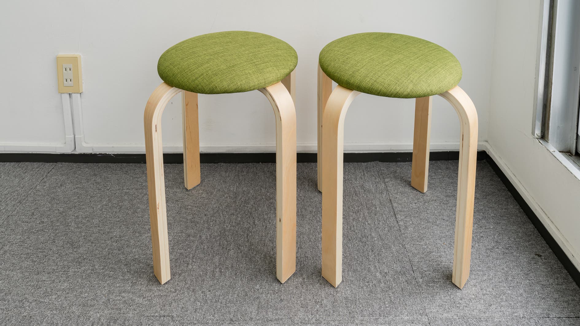 【岩本町駅30秒】光回線高速WiFi、モニター・ホワイトボード完備☆1日1回スタッフ完全清掃の会議室の写真9