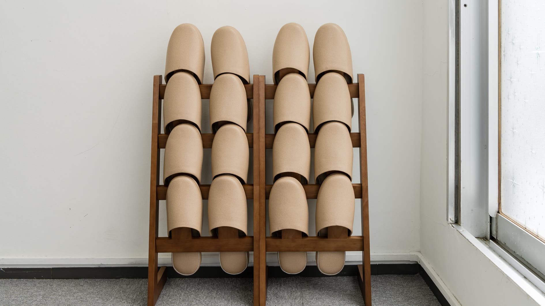 【岩本町駅30秒】光回線高速WiFi、モニター・ホワイトボード完備☆1日1回スタッフ完全清掃の会議室の写真15