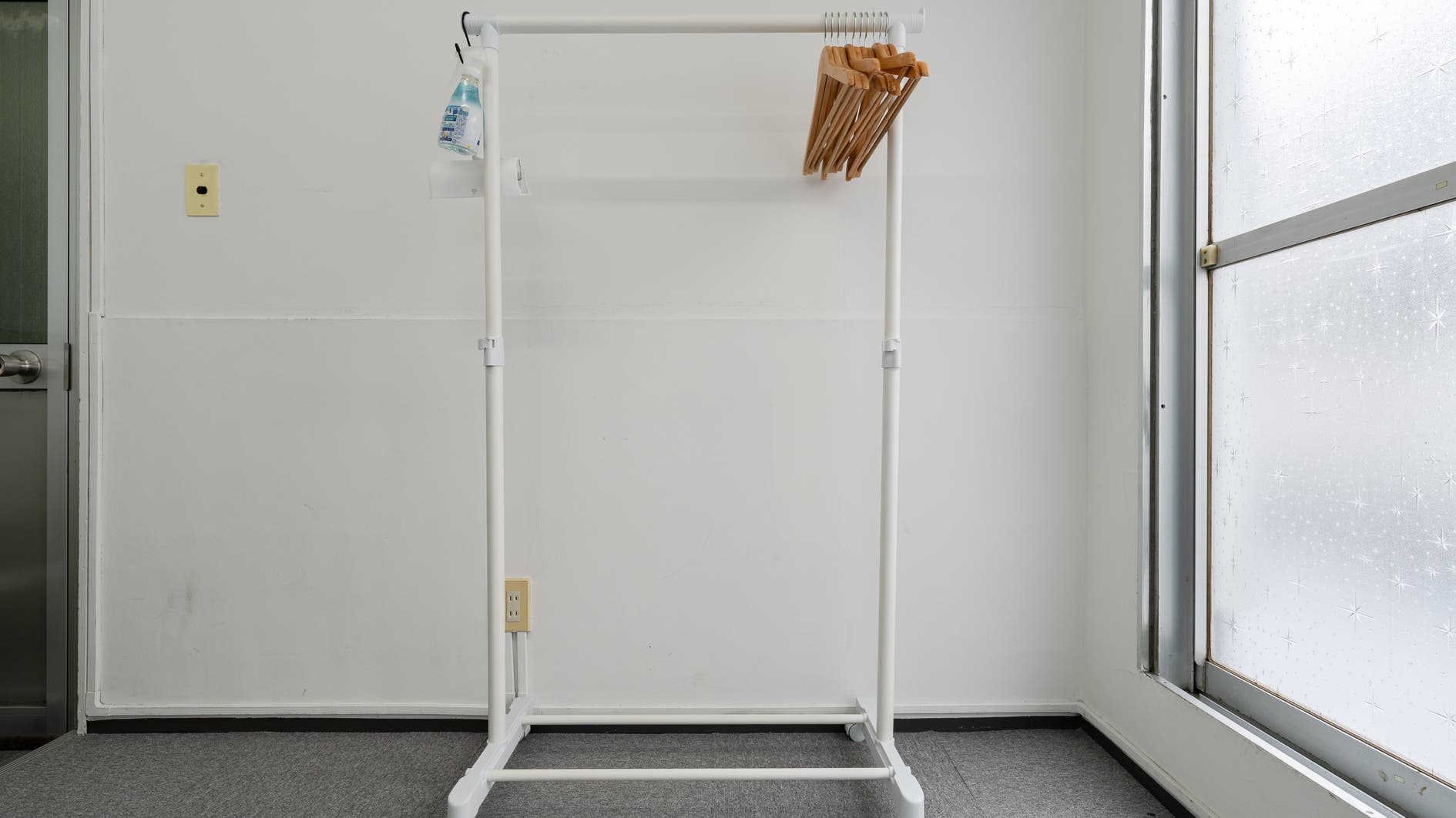 【岩本町駅30秒】光回線高速WiFi、モニター・ホワイトボード完備☆1日1回スタッフ完全清掃の会議室の写真16