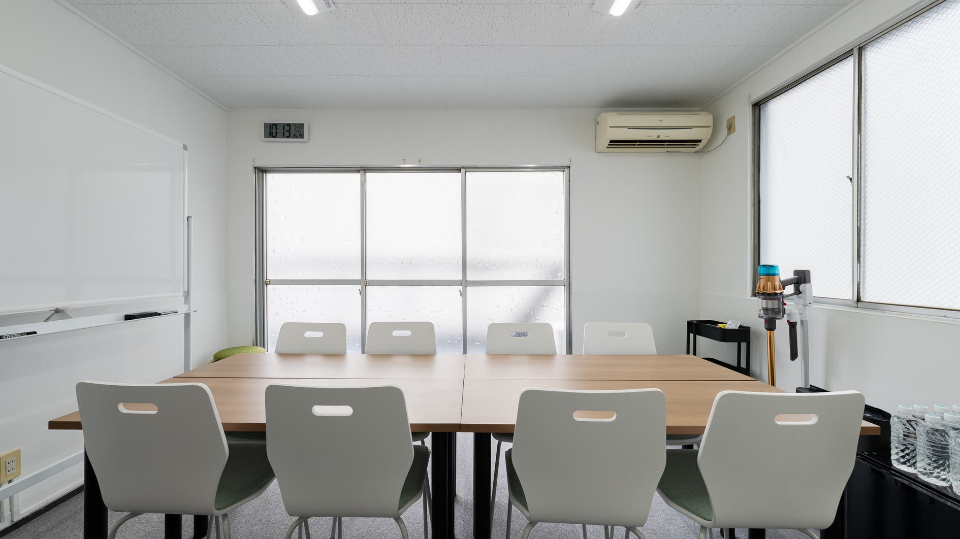【岩本町駅30秒】光回線高速WiFi、モニター・ホワイトボード完備☆1日1回スタッフ完全清掃の会議室の写真22