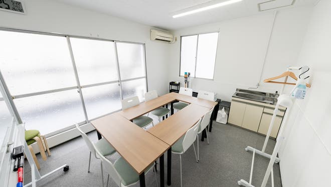【岩本町駅30秒】光回線高速WiFi、モニター・ホワイトボード完備☆1日1回スタッフ完全清掃の会議室の写真30