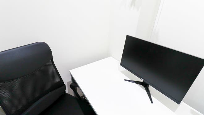 【名古屋駅E4出口徒歩3分!1名用個室】大型モニター・10Gbps光回線・WiFi全て無料!ふれあい貸し会議室 名古屋No147の写真4