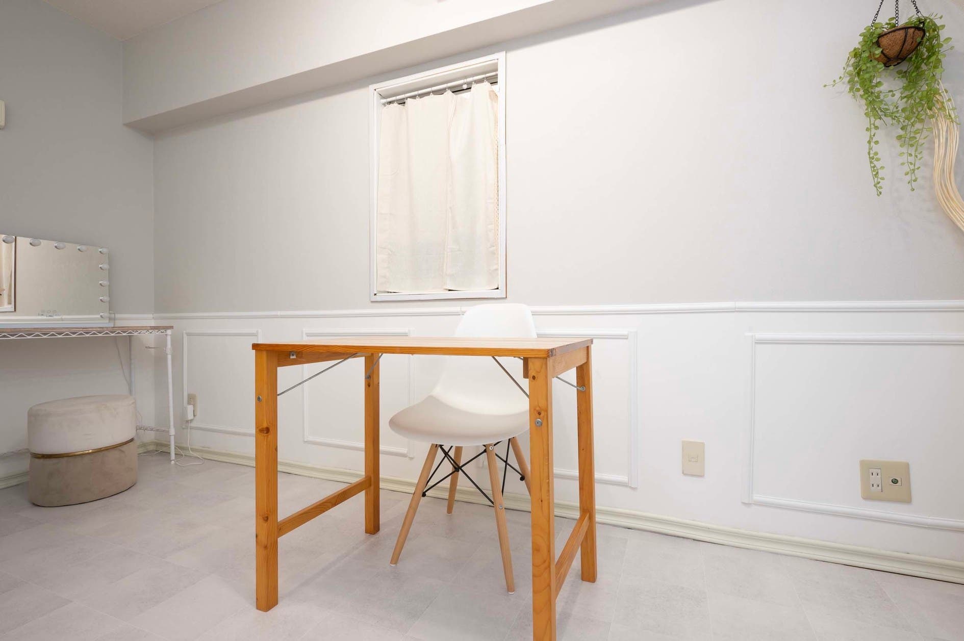 【07💐撮影機材・小物無料｜JR錦糸町駅4分】自然光有り撮影スタジオ✨モール壁で高級感グッと演出/ ポートレート最適✨ ２0m²の写真9