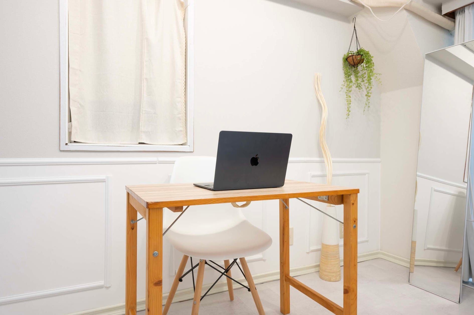 【07💐撮影機材・小物無料｜JR錦糸町駅4分】自然光有り撮影スタジオ✨モール壁で高級感グッと演出/ ポートレート最適✨ ２0m²の写真8