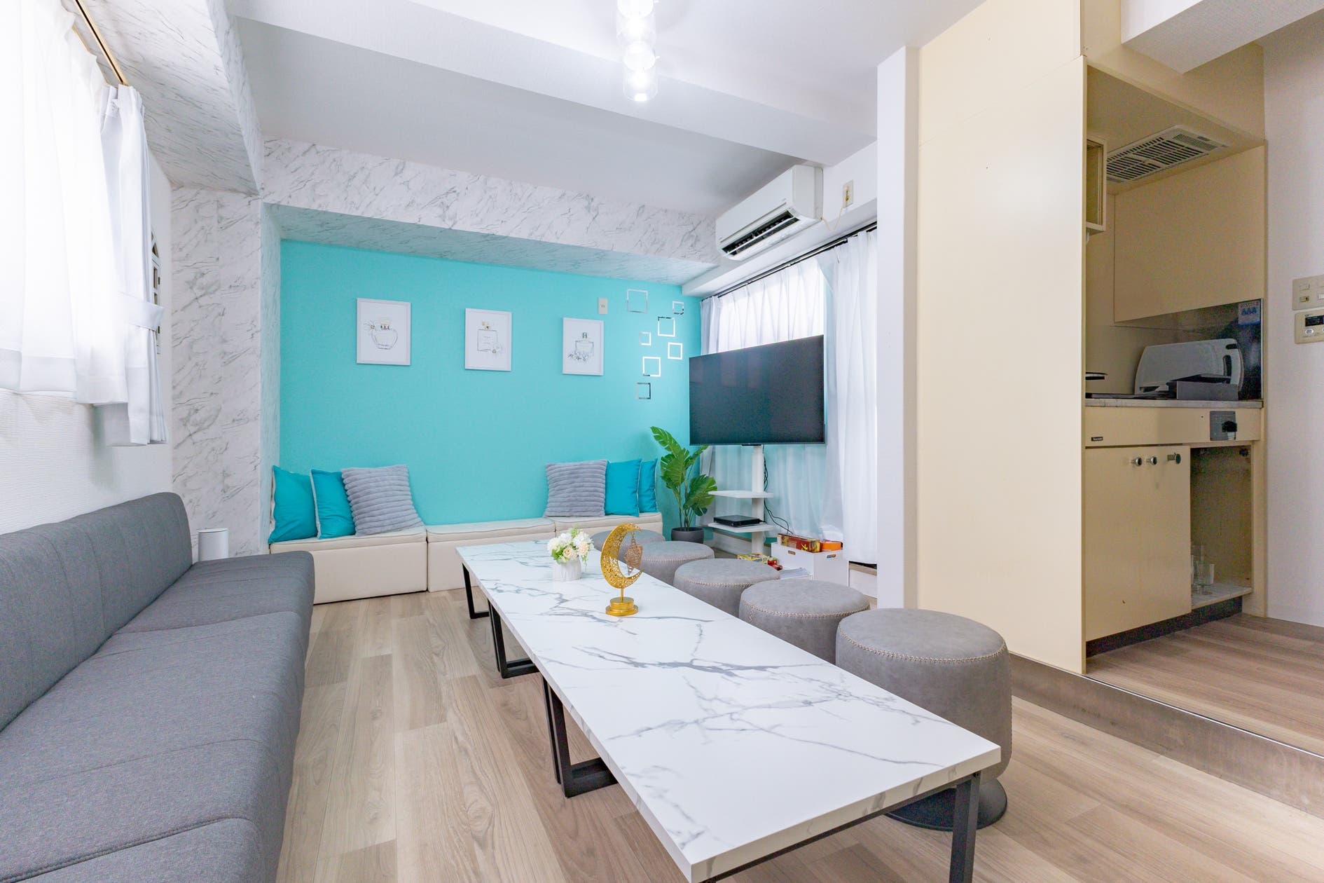 NEW🎉クリスマス🎄最大25名🉐駅3分🚋忘年会🍺大人気ゲーム機🎮女子会💗タコパ🐙24H🏪Ravie梅田の写真7