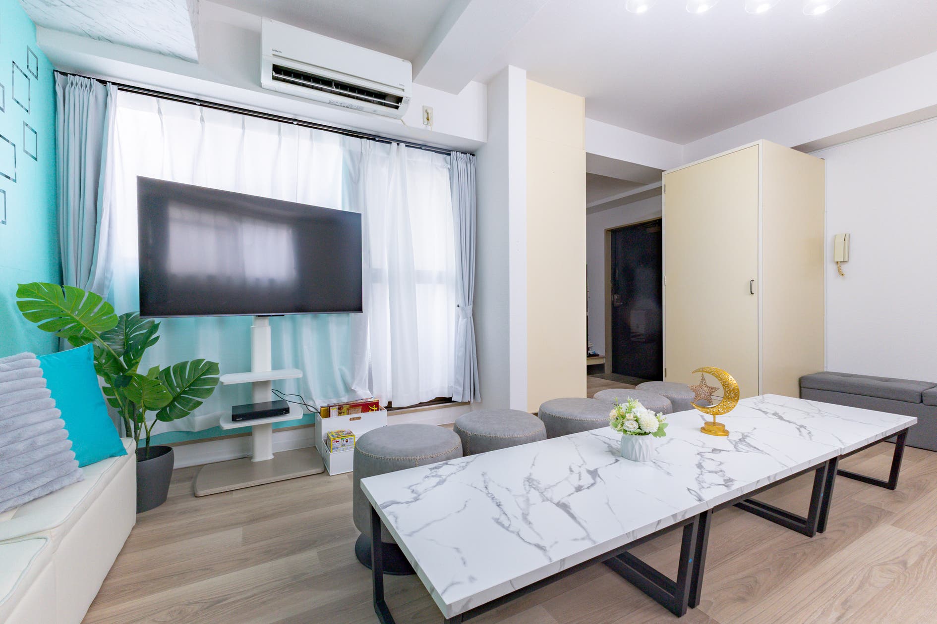 NEW🎉クリスマス🎄最大25名🉐駅3分🚋忘年会🍺大人気ゲーム機🎮女子会💗タコパ🐙24H🏪Ravie梅田の写真8