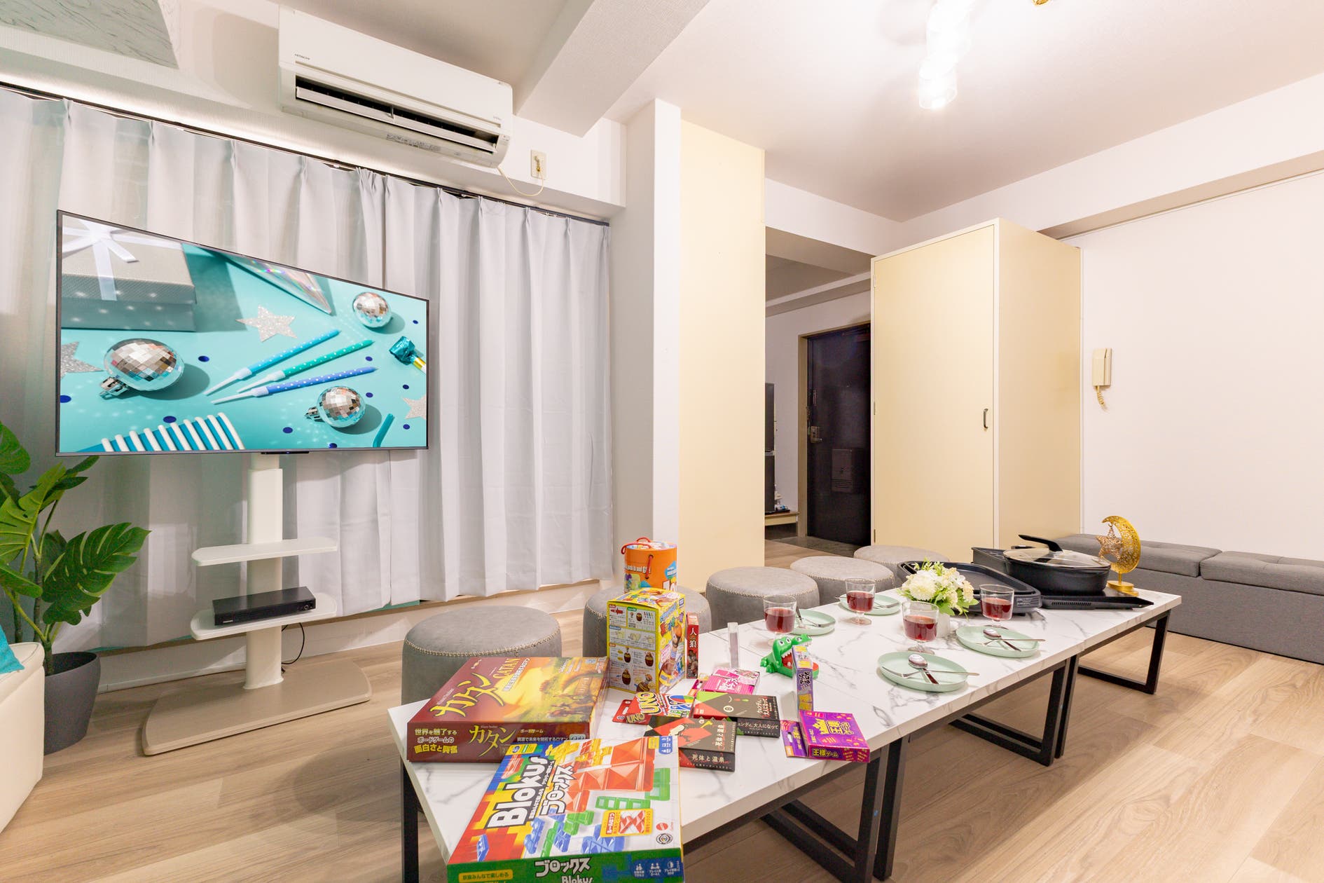 NEW🎉クリスマス🎄最大25名🉐駅3分🚋忘年会🍺大人気ゲーム機🎮女子会💗タコパ🐙24H🏪Ravie梅田の写真18