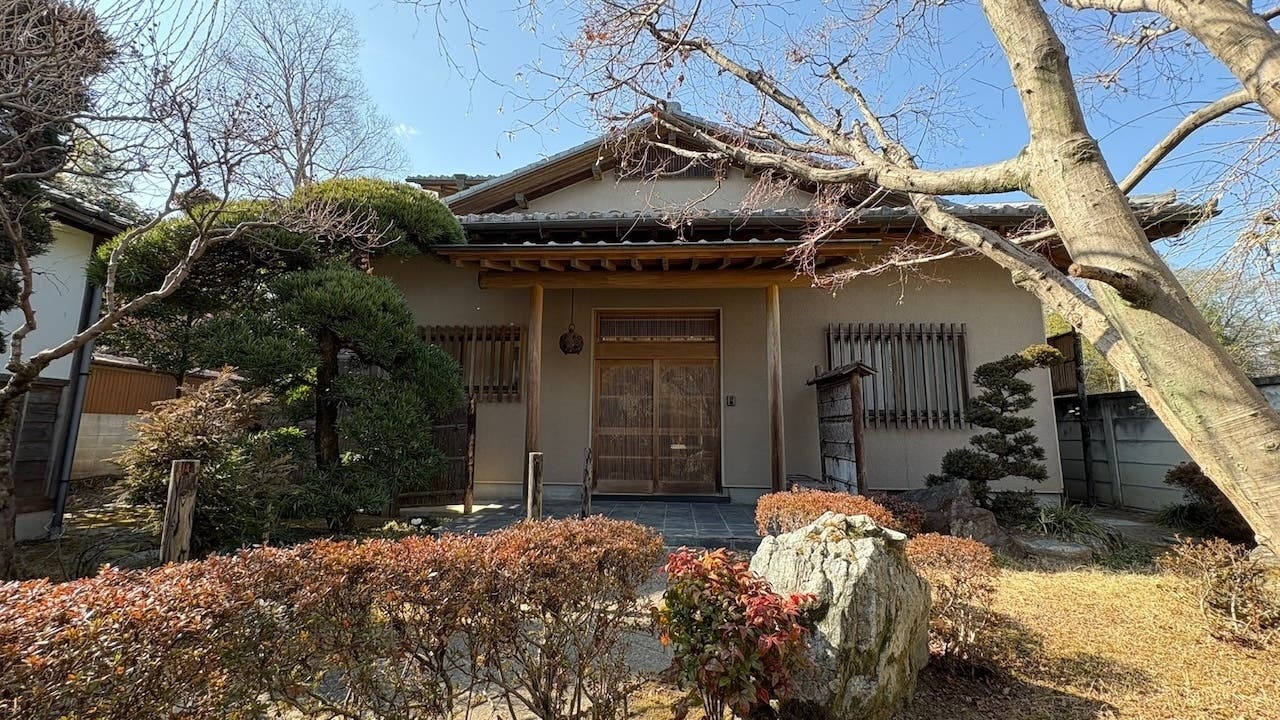 実家や旅館などのシーン撮影に　風情ある古民家の写真9