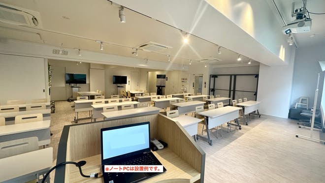 <2階 FUJI>新宿三丁目駅徒歩2分🚃最大100名収容の会議室🪑光回線Wi-Fi📶プロジェクター🎥会議/セミナー/研修の写真12