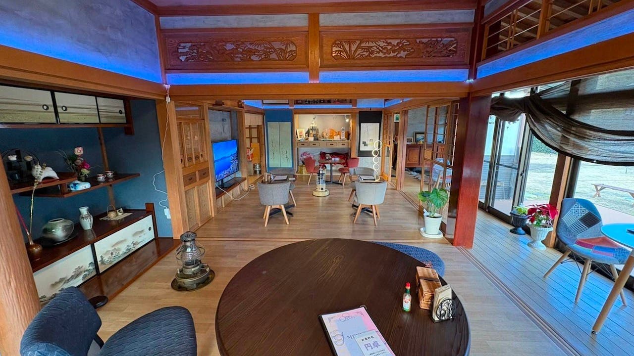 古民家リノベーションカフェの写真8