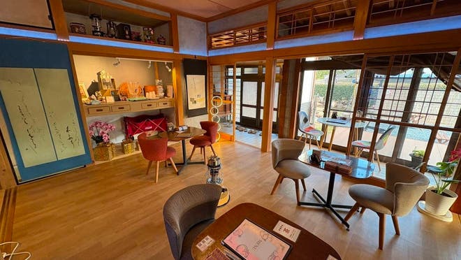 古民家リノベーションカフェの写真10