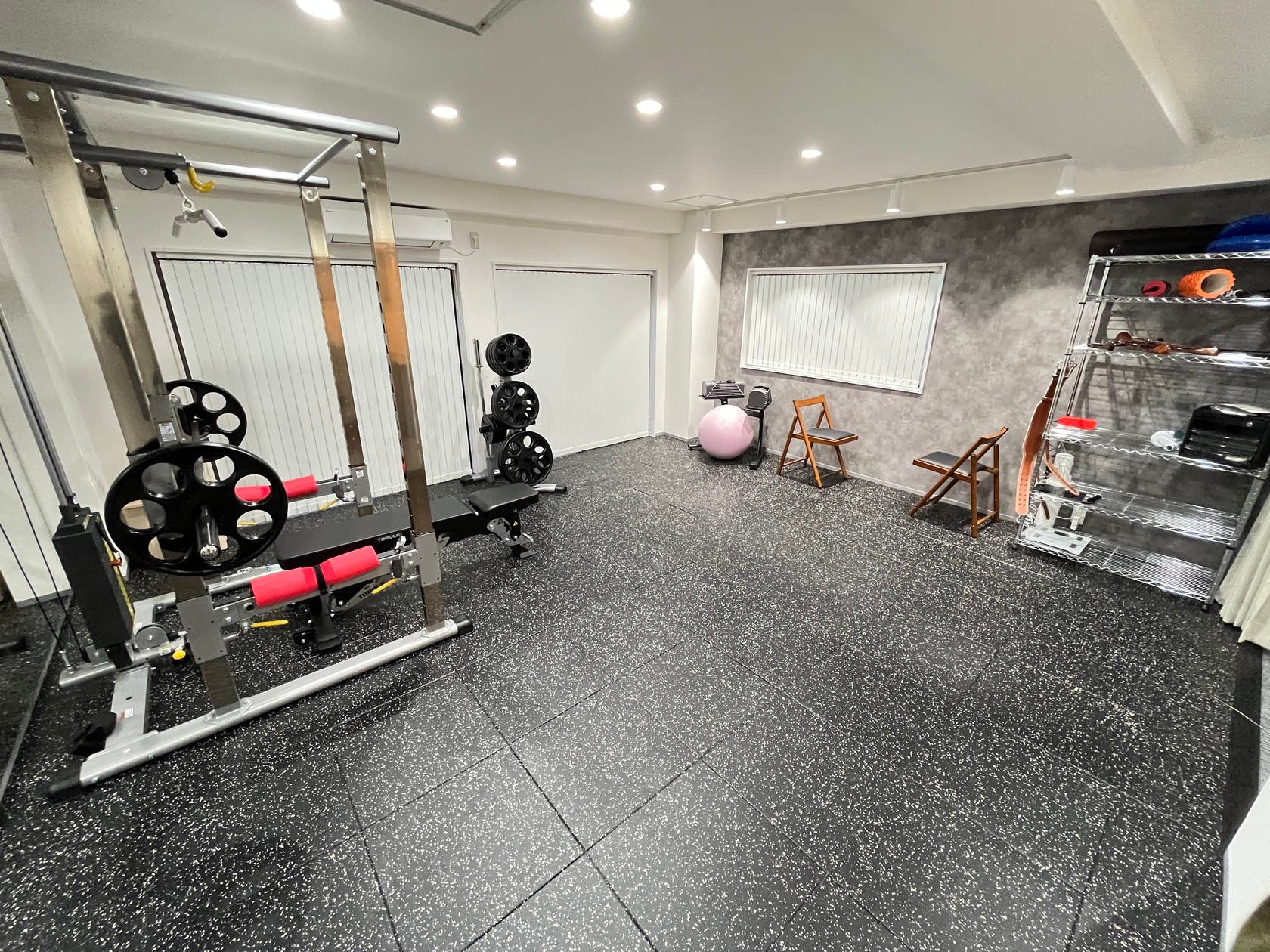 【西馬込駅1分】綺麗でオシャレな内装の完全個室ジム　MIYAZAKI GYM西馬込店の写真3