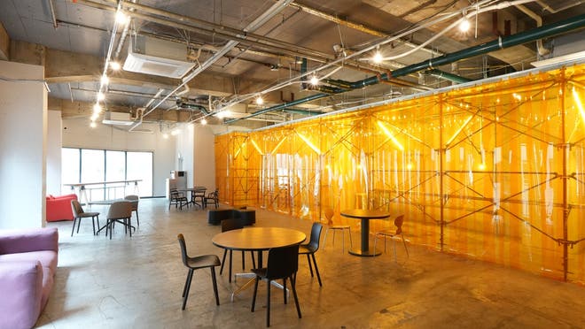 【新宿駅まで徒歩3分!】 展示・POPUP・DJイベント対応|都市のカルチャーが交差する多機能レンタルスペースの写真3