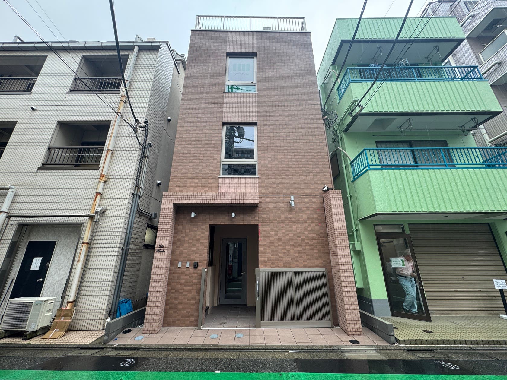 【武蔵小山駅から徒歩2分】モニター・フリードリンク付き1名個室（ブース8）※予約時間前は入室不可の写真8