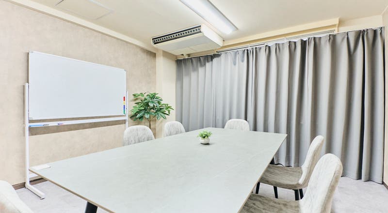 半額キャンペーン‼️✨貸し会議室 駅近✨会議💻打ち上げ🍺Wi-Fi完備💻ミーティング🧑‍💻在宅ワーク🏠
