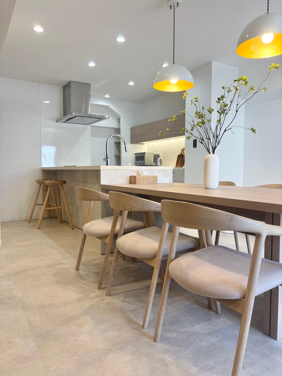 【大名・天神】赤坂駅から徒歩３分🏃‍♀️💨ゴミ捨て料金0！管理費0！立地◎ テレワーク、撮影などに最適！の写真1