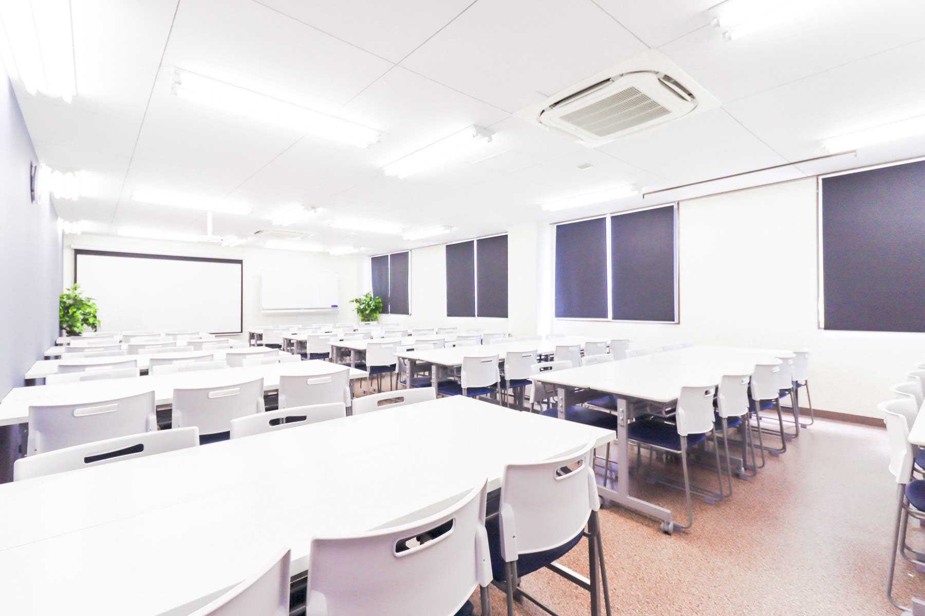 【名古屋駅E4出口徒歩3分！87名！】プロジェクター・10Gbps光回線・WiFi全て無料！ふれあい貸し会議室 名古屋No143の写真8