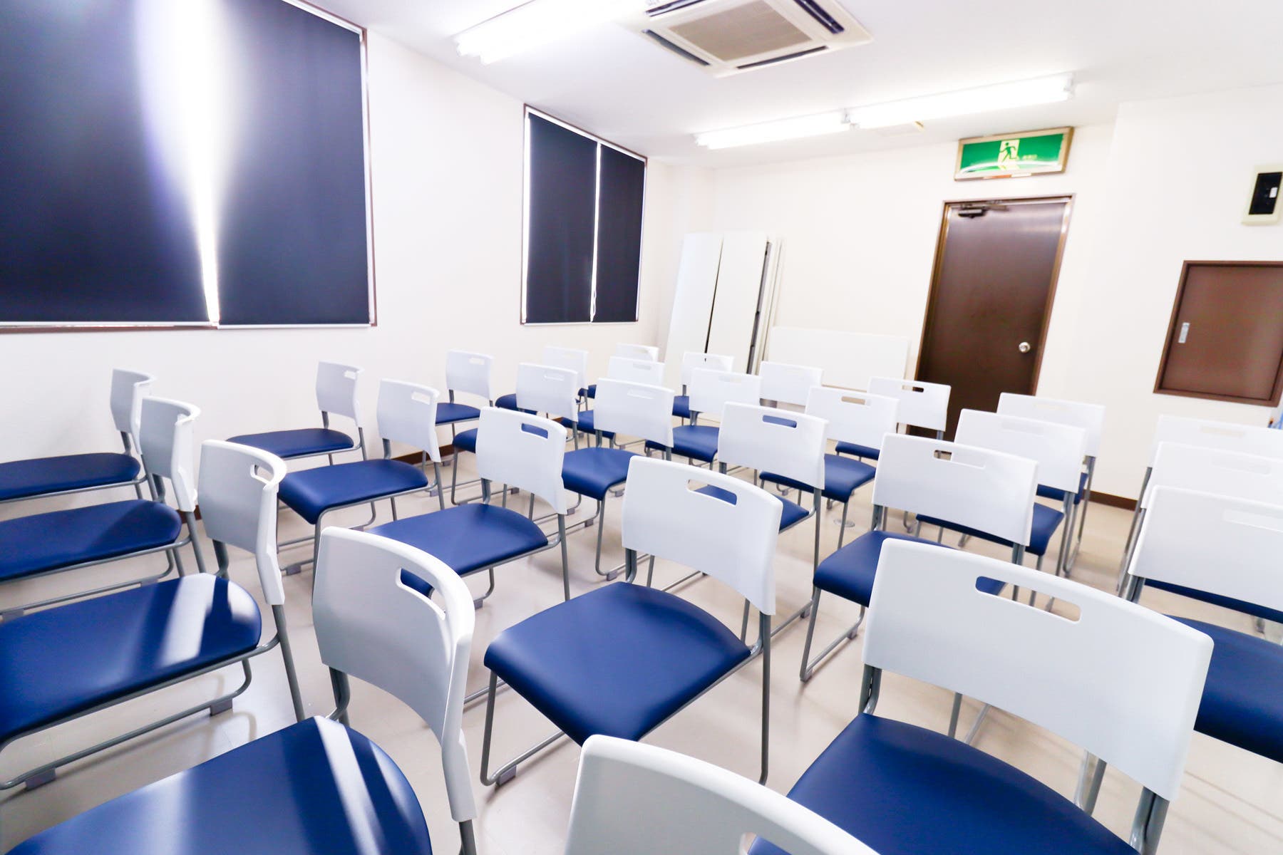 【名古屋駅E4出口徒歩3分！28名！】55型モニター・10Gbps光回線・WiFi全て無料！ふれあい貸し会議室 名古屋No145の写真20