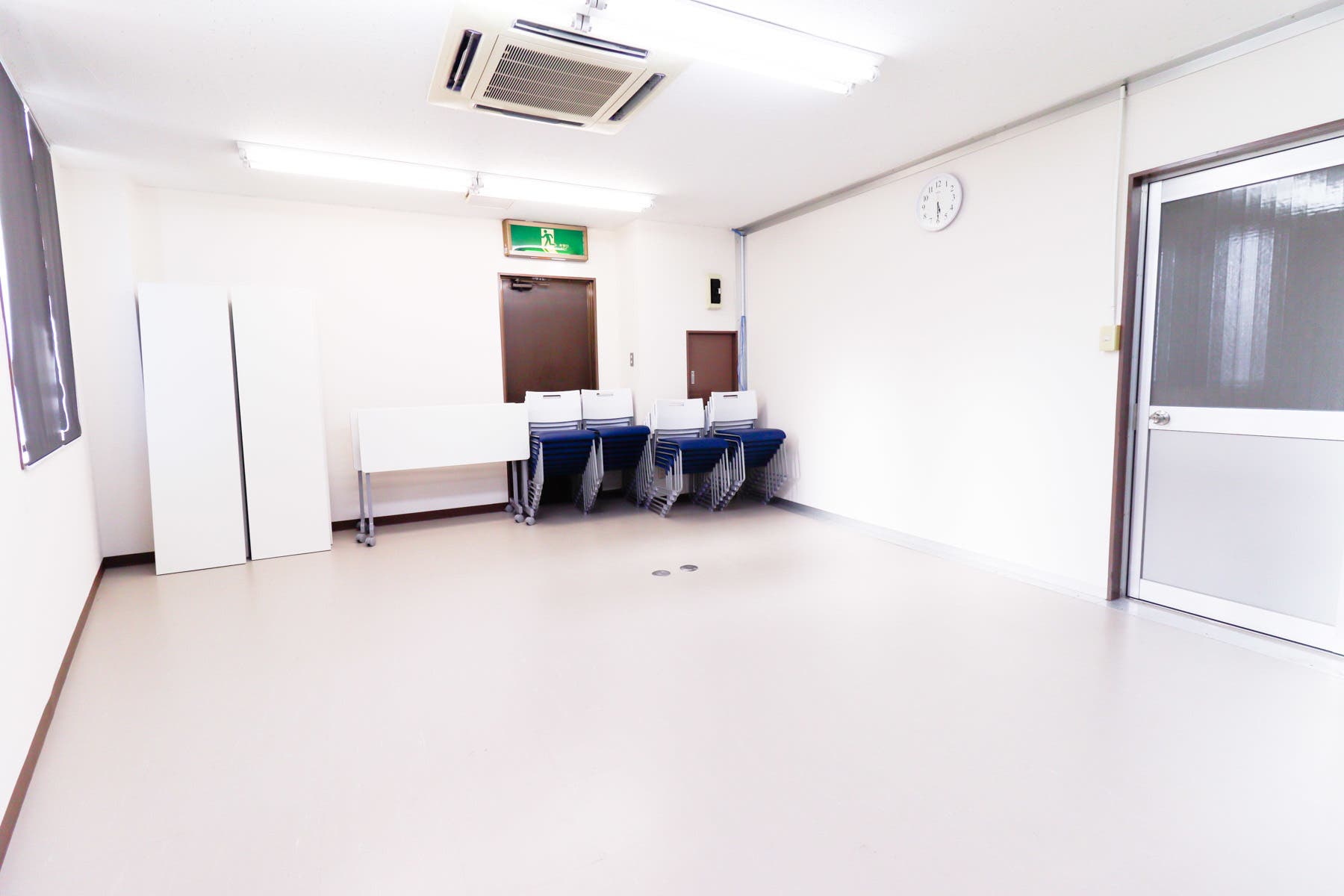 【名古屋駅E4出口徒歩3分！28名！】55型モニター・10Gbps光回線・WiFi全て無料！ふれあい貸し会議室 名古屋No145の写真24