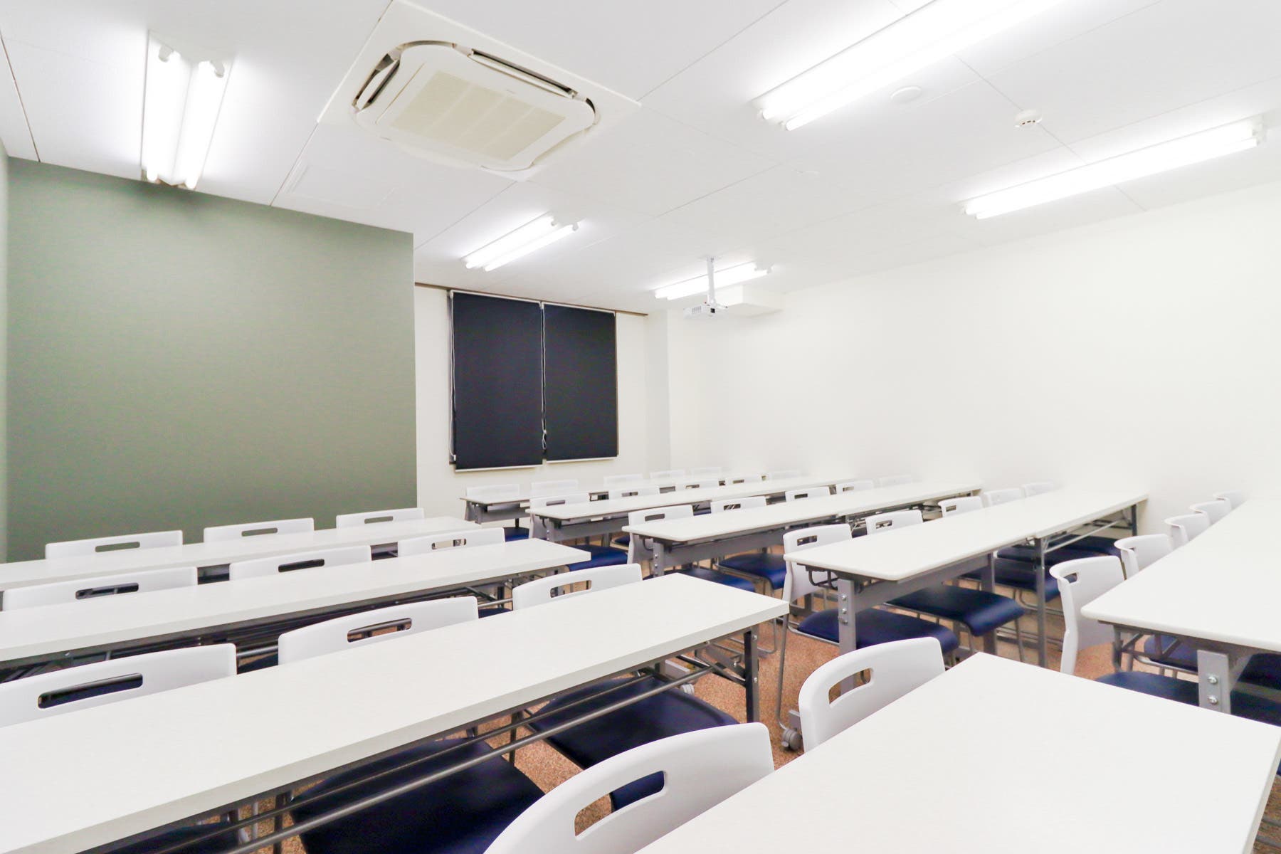 【名古屋駅E4出口徒歩3分！37名！】プロジェクター・10Gbps光回線・WiFi全て無料！ふれあい貸し会議室 名古屋No146の写真4