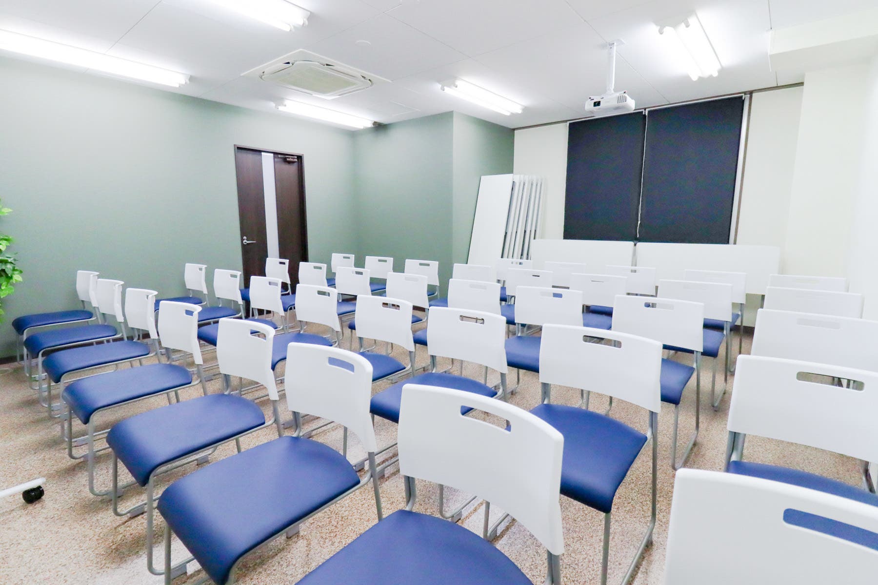 【名古屋駅E4出口徒歩3分！37名！】プロジェクター・10Gbps光回線・WiFi全て無料！ふれあい貸し会議室 名古屋No146の写真19