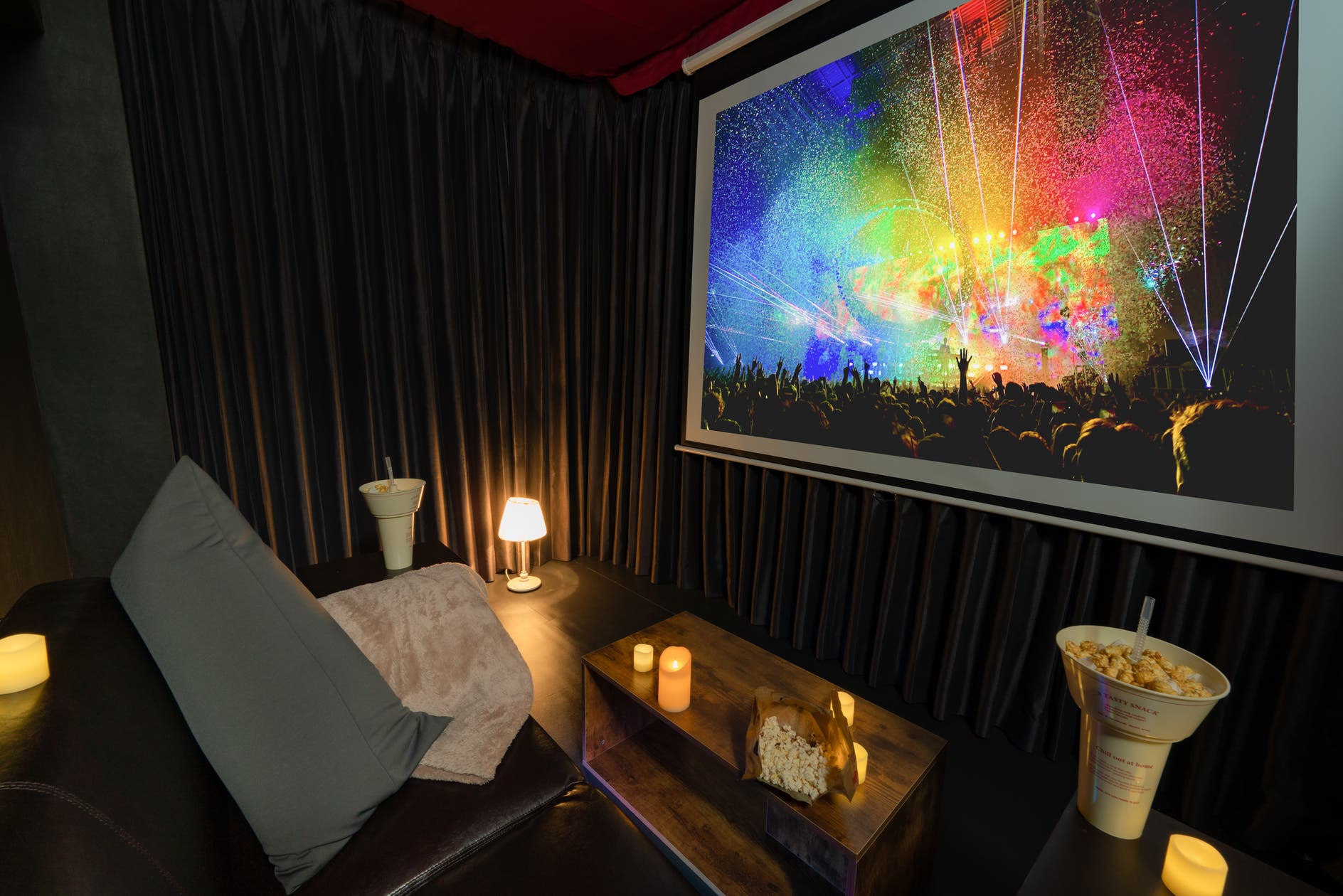 贅沢空間🉐３H以上で1000円引き🉐完全貸切映画館📽映画音響🈶デート/推し活/鑑賞会💖C🎥の写真10