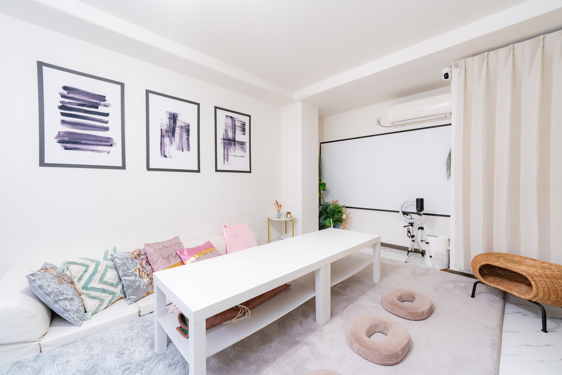 大人気エリア🥰女子会🎄🥰シアター📹推し活🆗難波徒歩4分👌完全個室🏠推し活🤍女子会👘パーティやデートの写真17