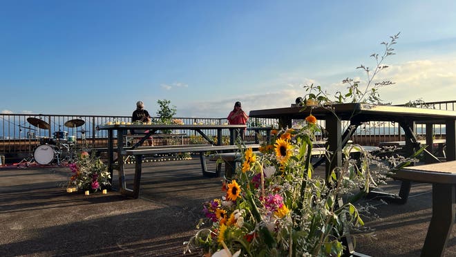 立山連峰が一望できる屋上の写真6