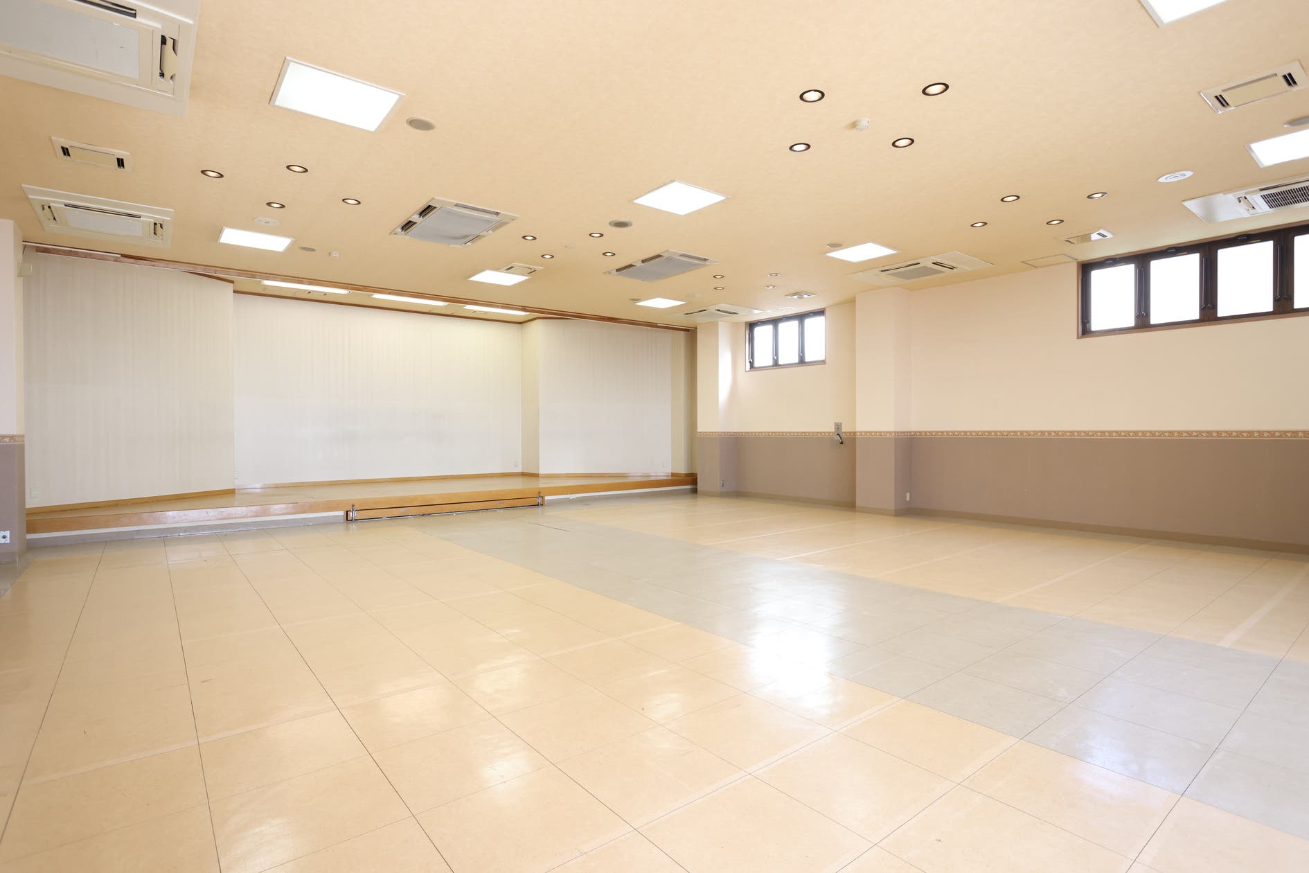 【立川駅徒歩9分】多目的スペースとして活用できます！の写真10