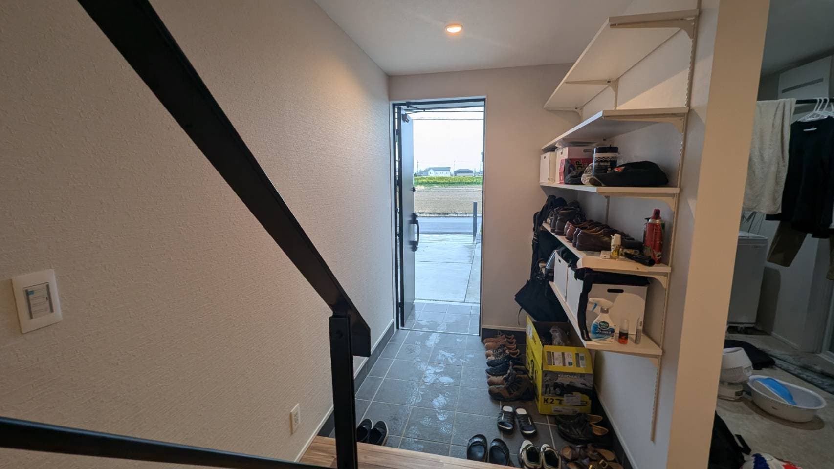 2025年2月竣工　白を基調とした新築戸建て物件の写真7