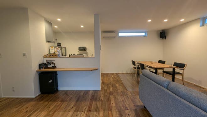 2025年2月竣工 白を基調とした新築戸建て物件の写真9