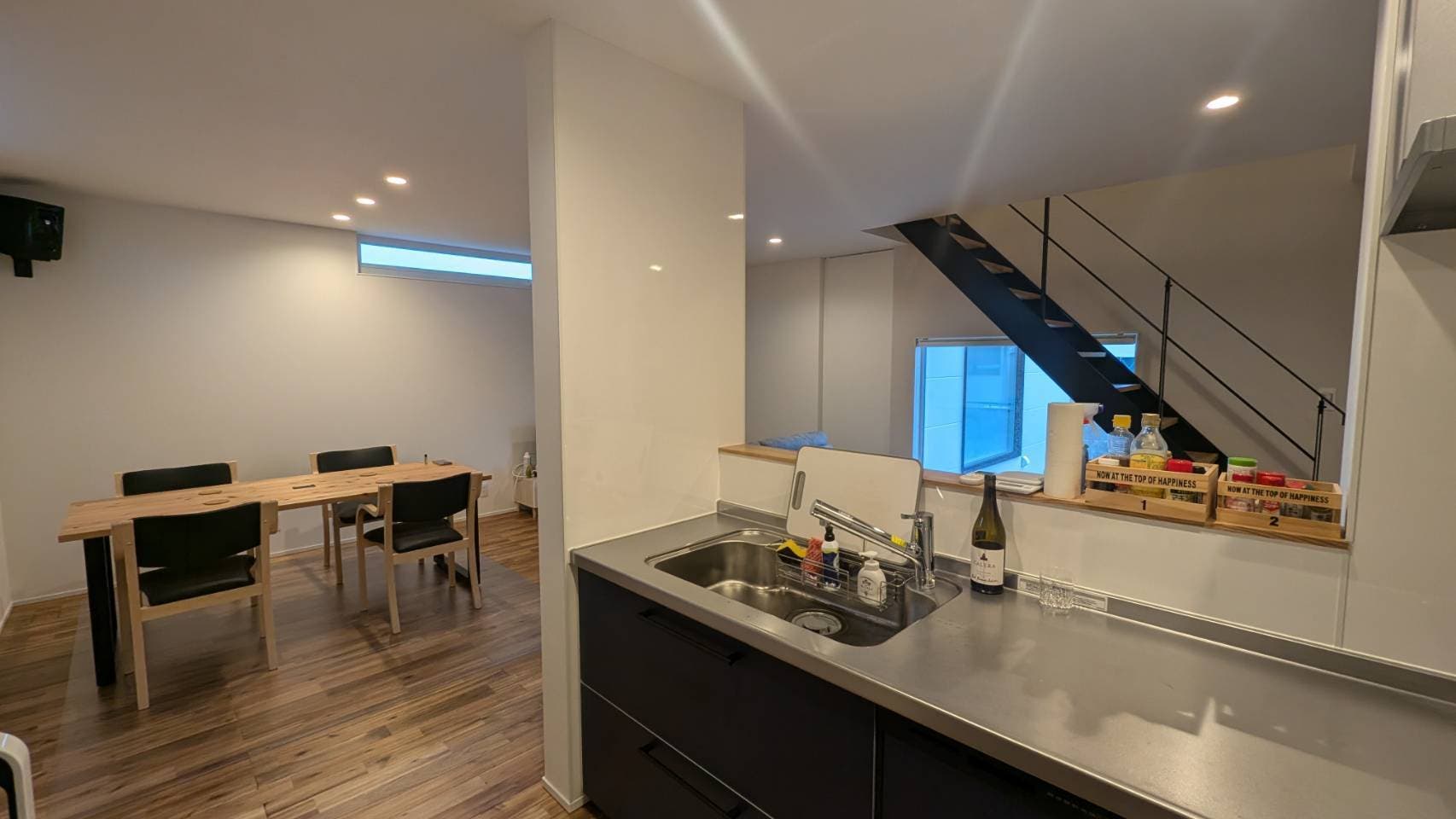 2025年2月竣工　白を基調とした新築戸建て物件の写真12