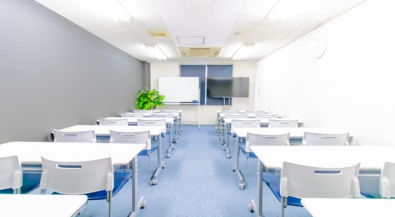 【栄駅12番出口徒歩2分！24名まで利用可！】55型大型モニター・WiFi全て無料！ふれあい貸し会議室 栄No142