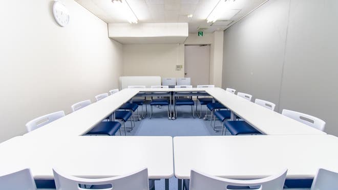 【栄駅12番出口徒歩2分!24名まで利用可!】55型大型モニター・WiFi全て無料!ふれあい貸し会議室 栄No142の写真16