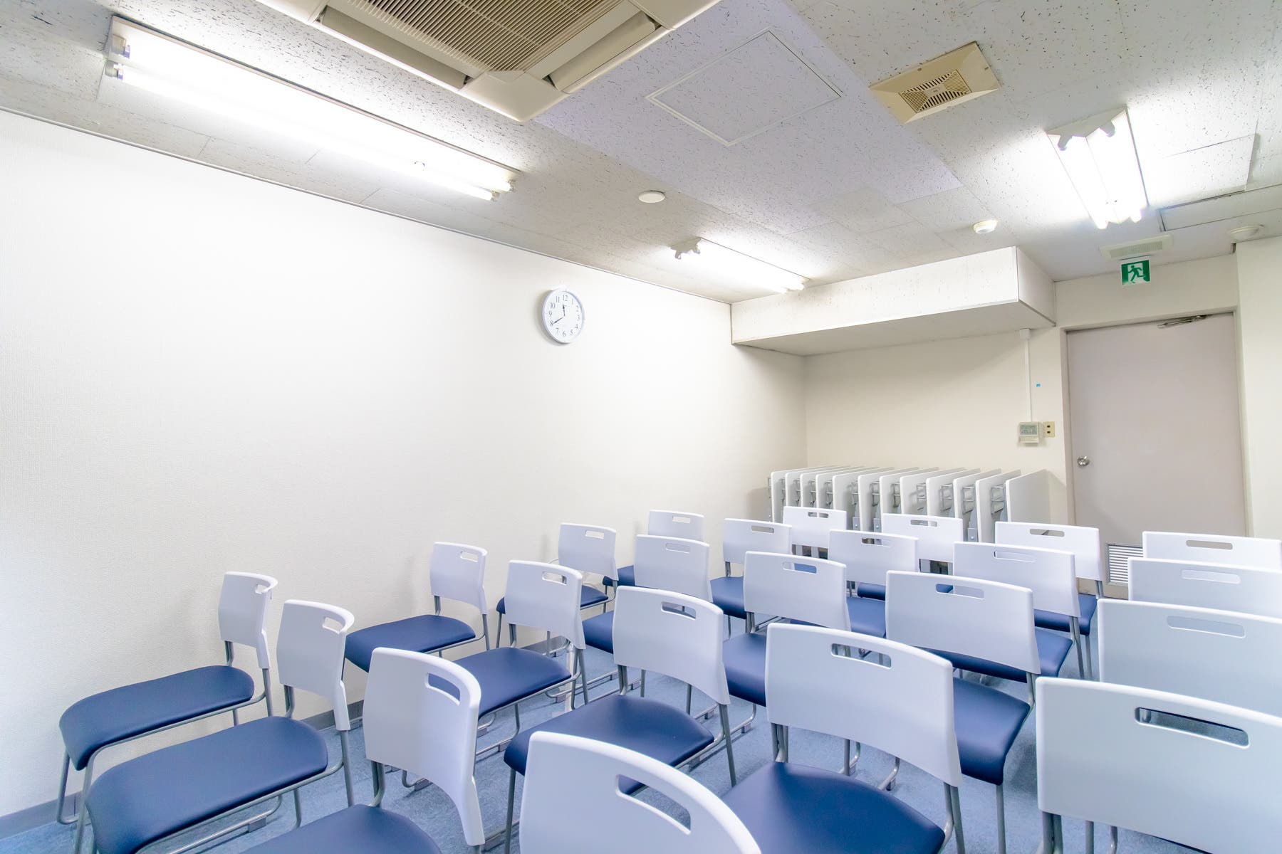 【栄駅12番出口徒歩2分！24名まで利用可！】55型大型モニター・WiFi全て無料！ふれあい貸し会議室 栄No142の写真24