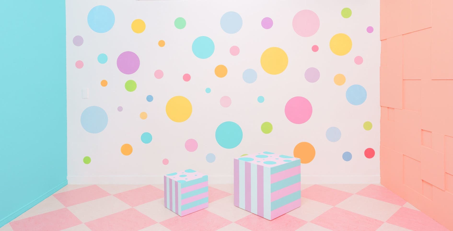 【スウィートスタジオ】ポップでスイートな7色！アイドル撮影にピッタリ！ダンス可能！ハウススタジオ TVや雑誌の撮影実績多数！の写真8