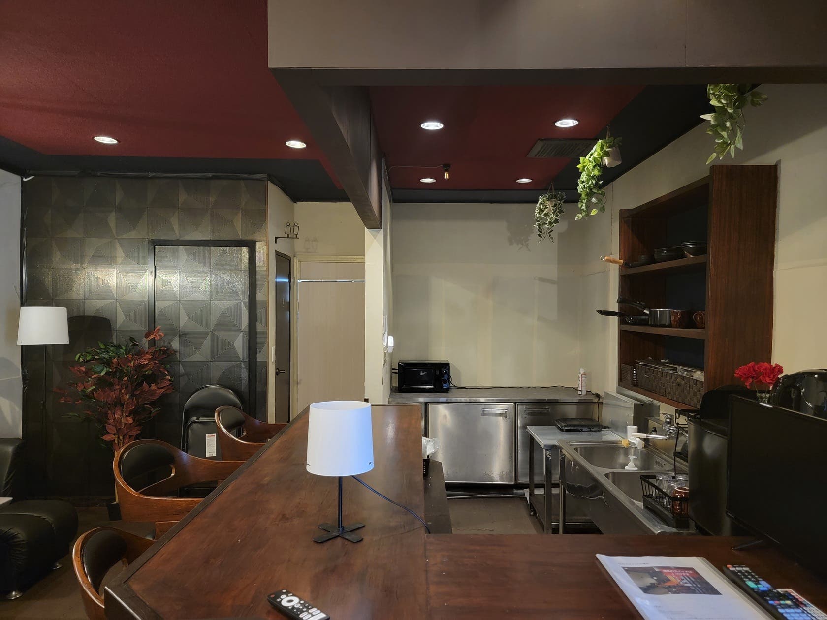 貸し切りカフェやバーのように使えます。コンビニ徒歩2分。プロジェクター・Wi-Fiあり。会議・推し活などに。男衾駅徒歩15分。の写真8