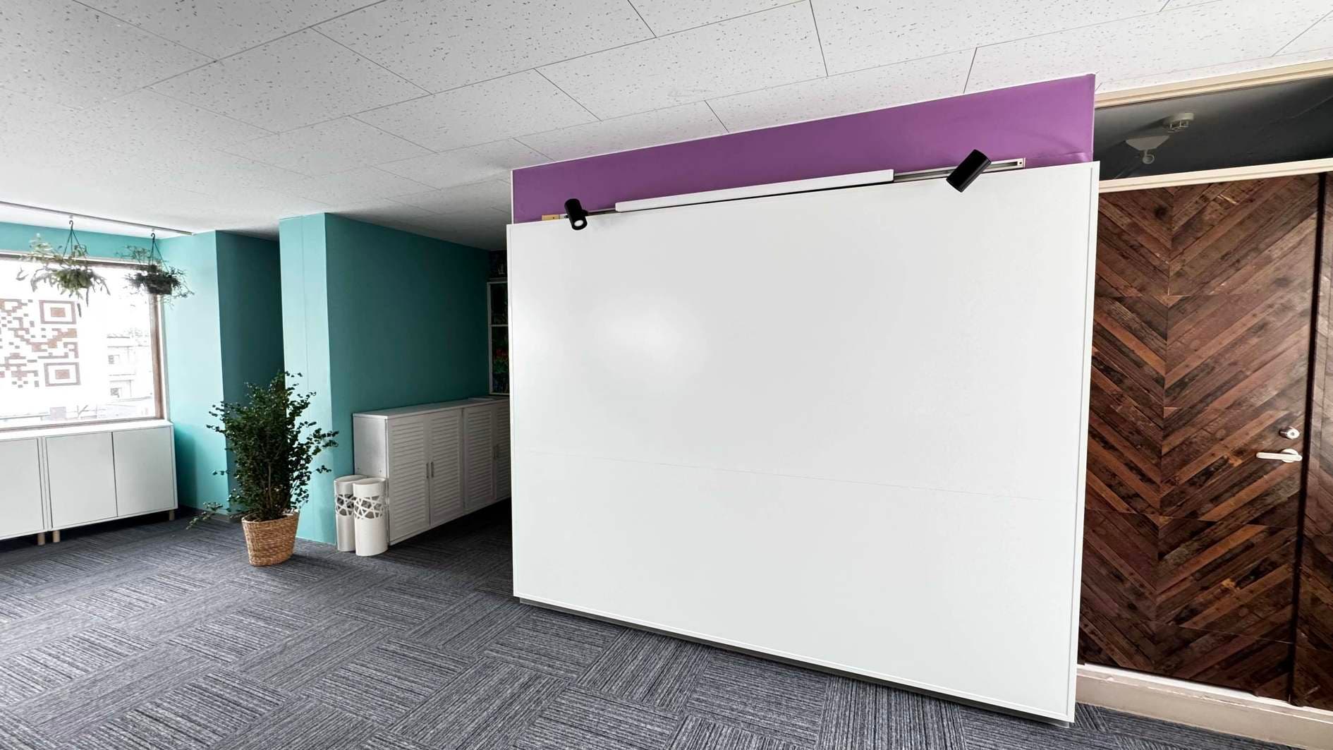 プロジェクター・スピーカー・マイクの画像1