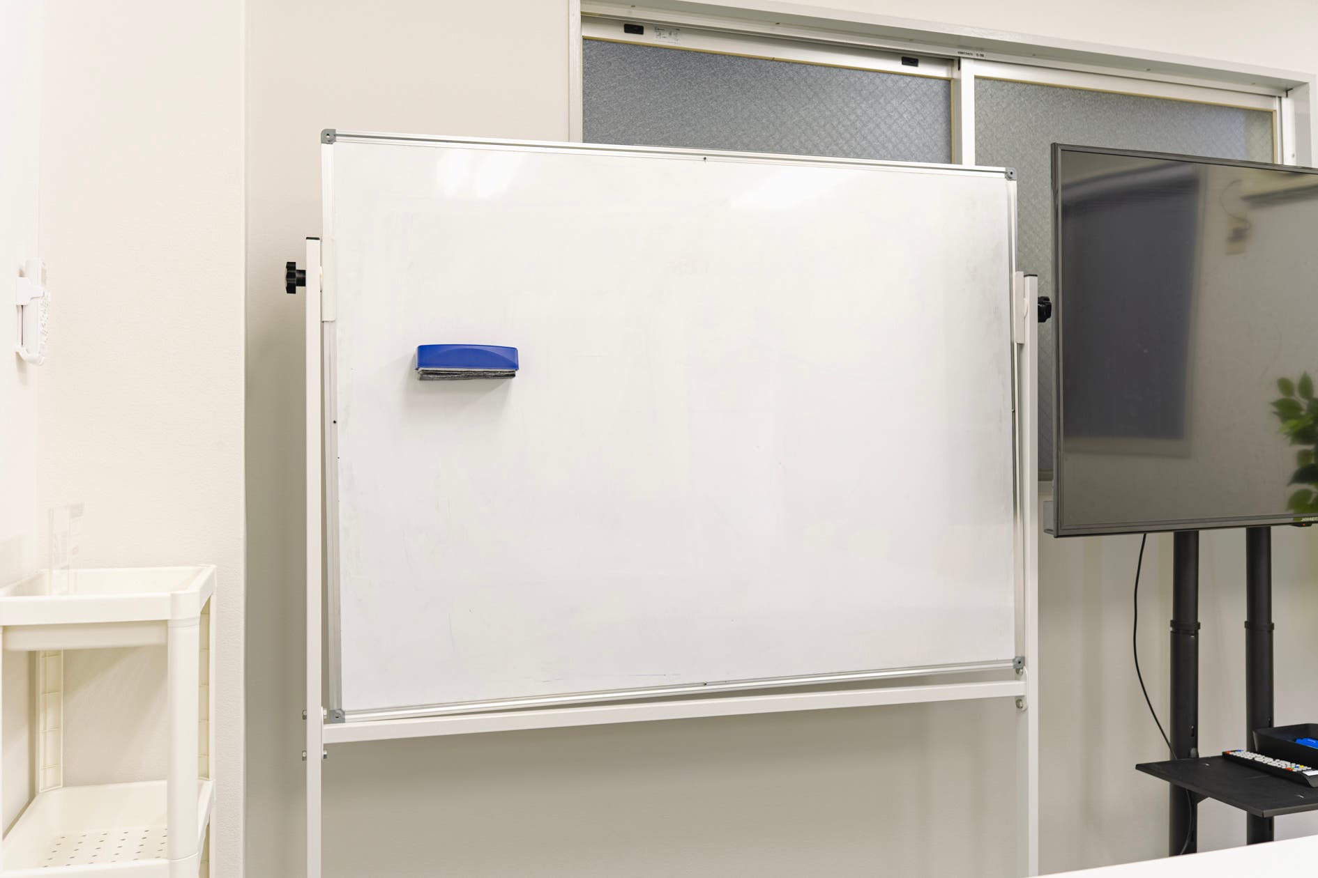 スペモ🧑🏻‍💻錦糸町駅2分❗️会議💻ワークショップ📖モニター完備✨勉強会👨‍🏫作業部屋✍️728_SpemoWork錦糸町の写真25