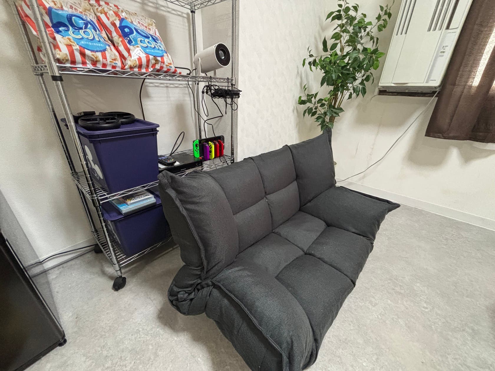 緊急リニューアルオープン❗️大画面プロジェクターで大迫力の映画見放題📺大人気ゲーム🎮完備‼️の写真9