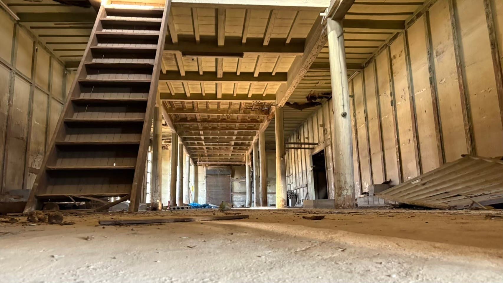 アジト設定やMVなどの撮影に　24時間撮影可能な元酒造廃墟の写真7