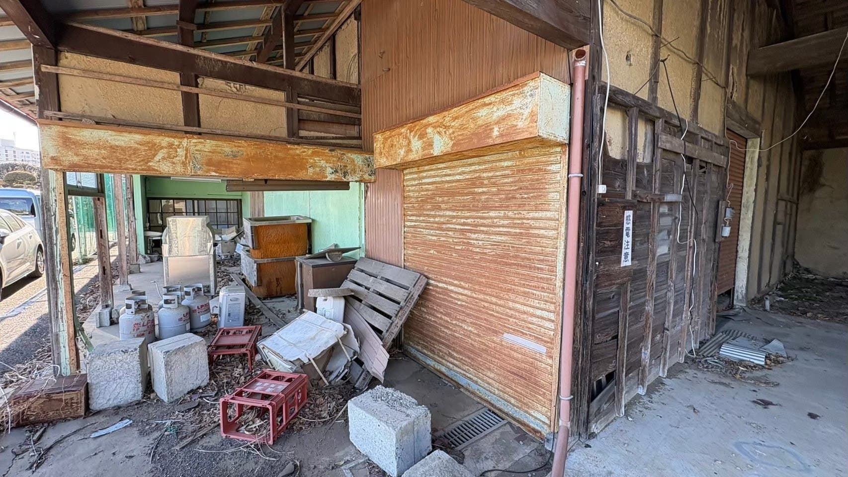 アジト設定やMVなどの撮影に　24時間撮影可能な元酒造廃墟の写真11