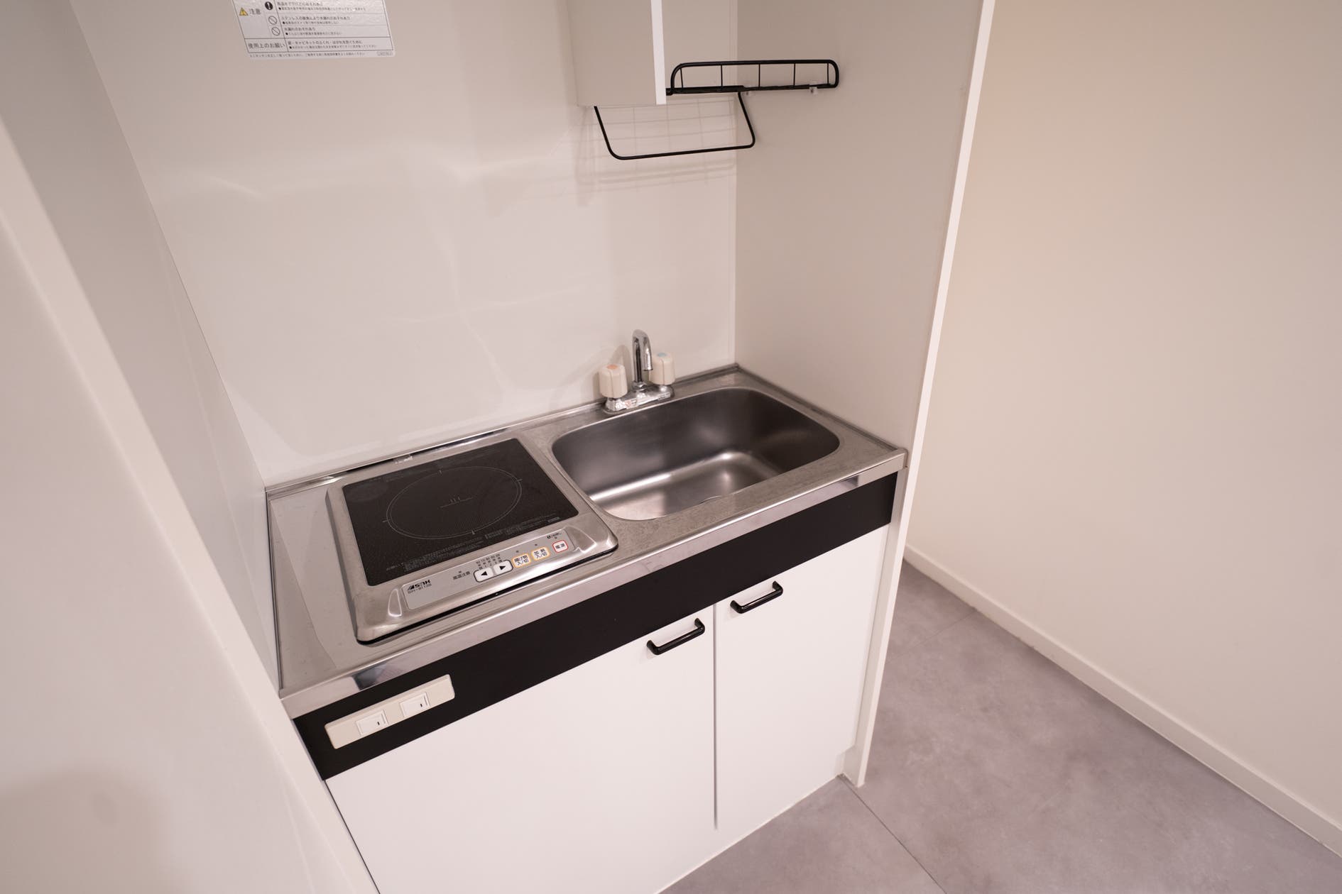 【OPEN割🎉最大30％】渋谷駅3分｜施術ベッド2台完備✨10分前後入退出OK⏰完全個室✨エステ・マッサージ・ヘアメイク・ヨガの写真17