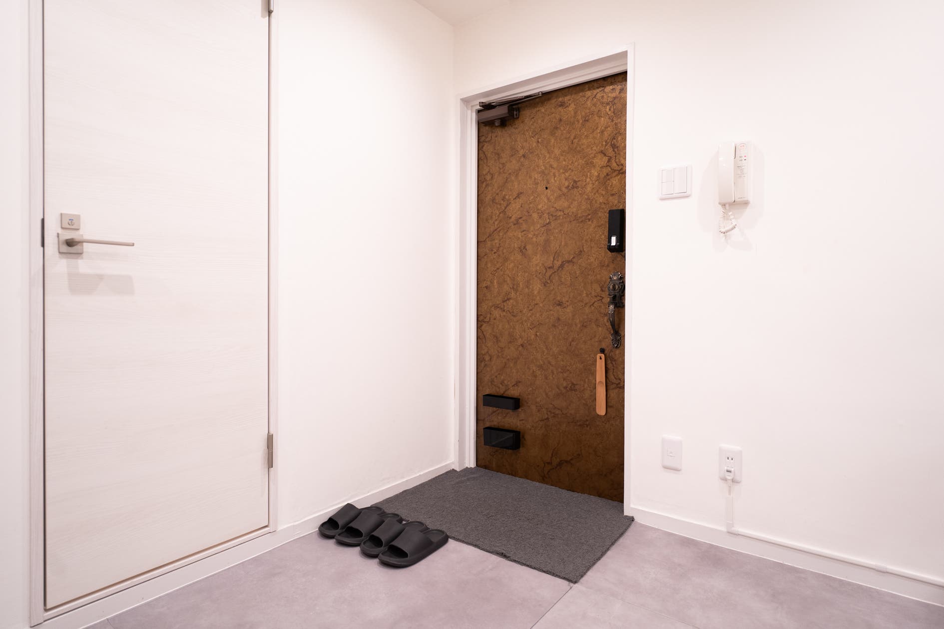 【OPEN割🎉最大30％】渋谷駅3分｜施術ベッド2台完備✨10分前後入退出OK⏰完全個室✨エステ・マッサージ・ヘアメイク・ヨガの写真20